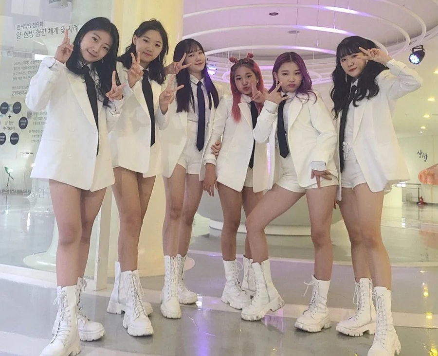 CoCo (코코) — K-pop Group Profile | kpopping