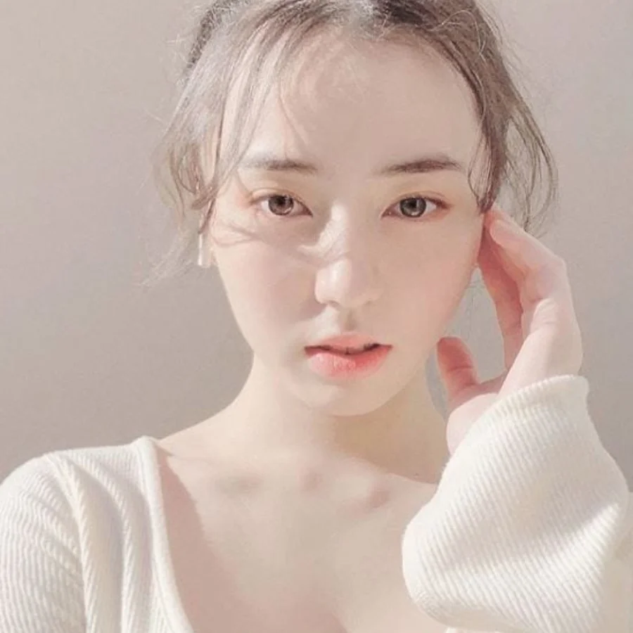 Ana — K-pop Idol Profile | kpopping