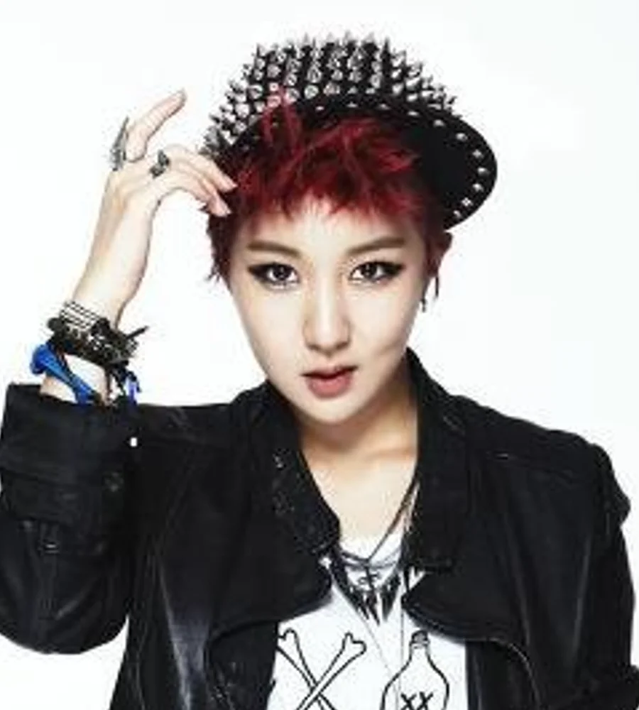 Aram (Global Icon) — K-pop Idol Profile | kpopping