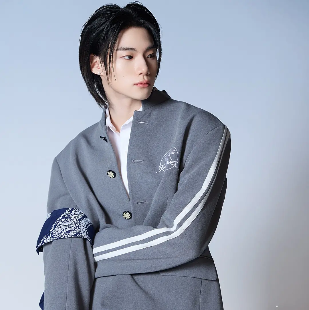 Chris (BLITZERS) — K-pop Idol Profile | kpopping