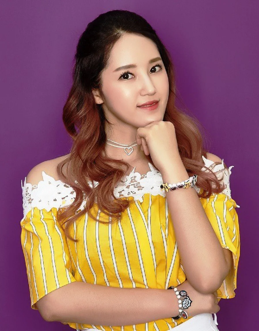 HanU (AIRI) — K-pop Idol Profile | kpopping