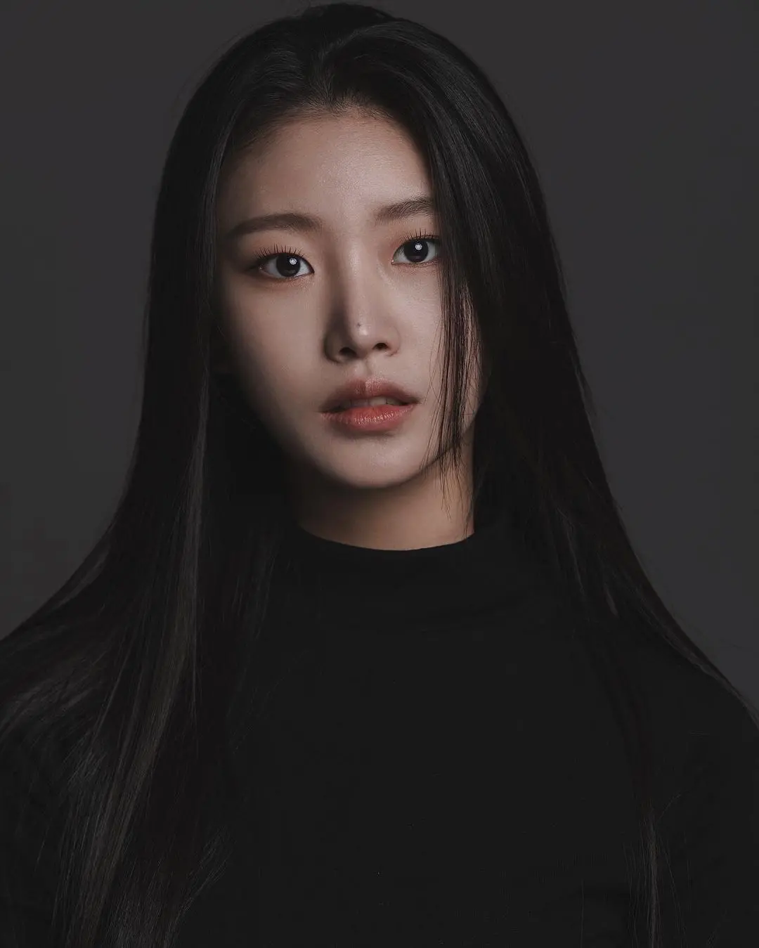 Hwang Jia (YOURS) — K-pop Idol Profile | kpopping