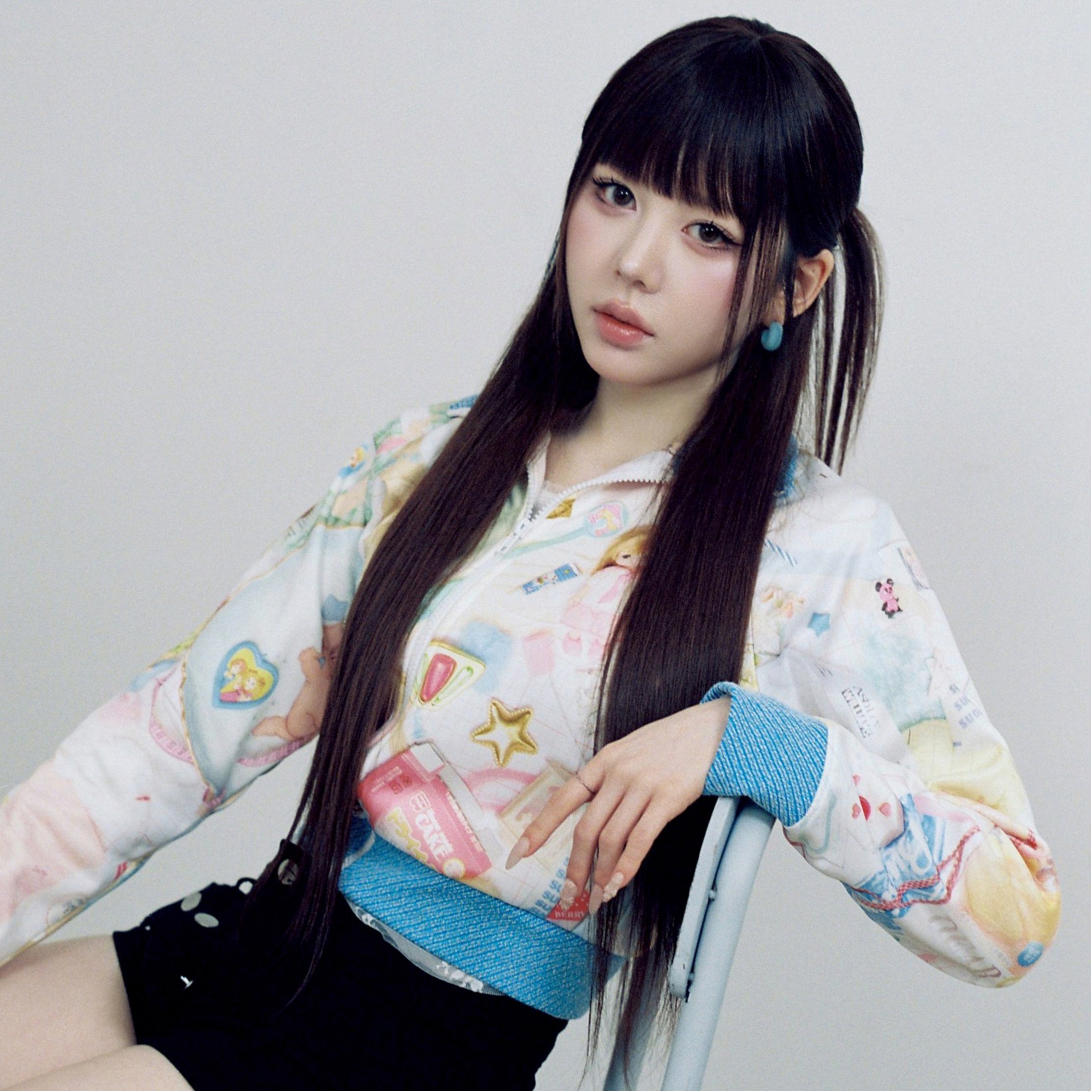 HyeRin (tripleS) — Profile, Age 18, Height, Birthday & Facts (2026 ...