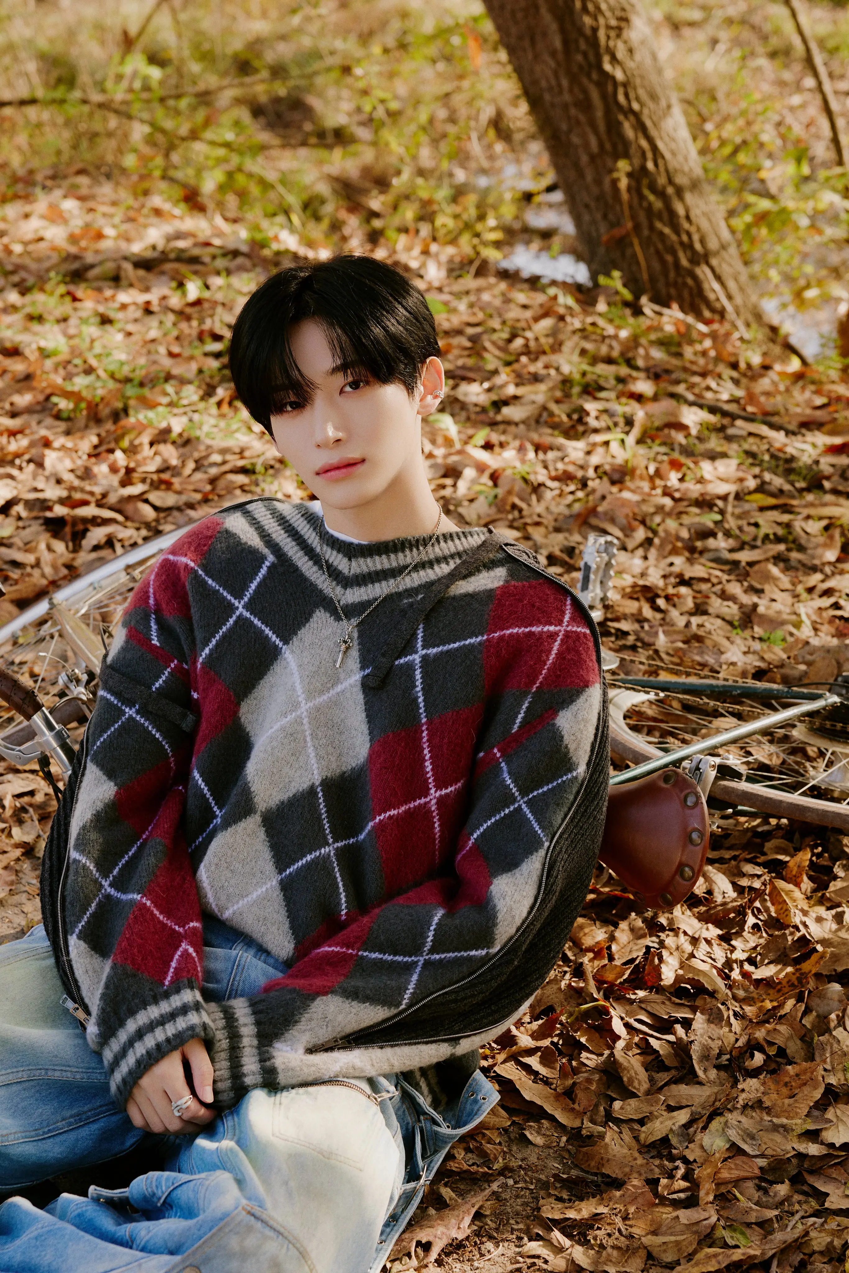 Jungmo (CRAVITY) — Profile, Age 26, Height, Birthday & Facts (2026 ...