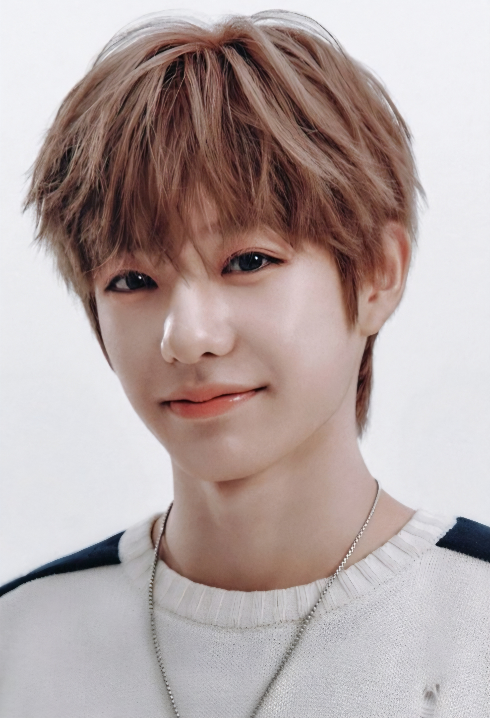 Sechan (YUHZ) — Profile, Age 16, Height, Birthday & Facts (2026) | kpopping
